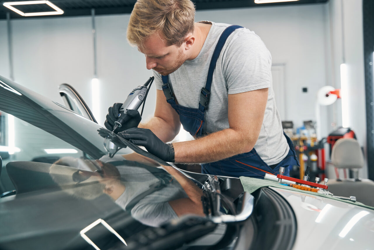 Current & Former Employees of Safelite AutoGlass - Join Class Actions