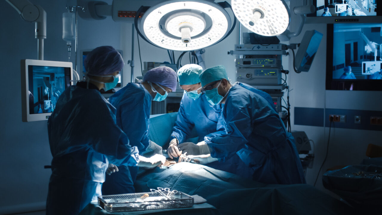 Former and Current Patients of Fullerton Surgical Center - Join Class ...