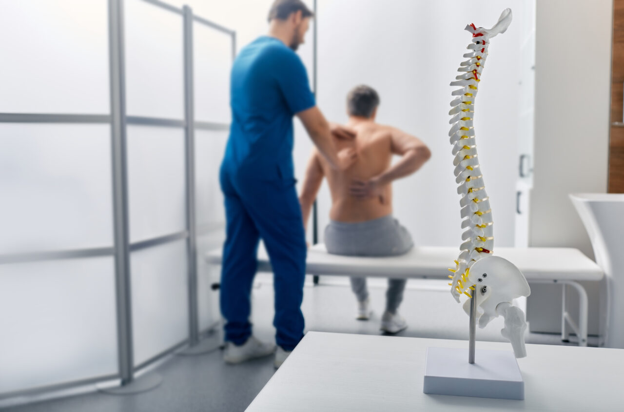 Former and Current Patients of Chi Ro Chiropractic - Join Class Actions